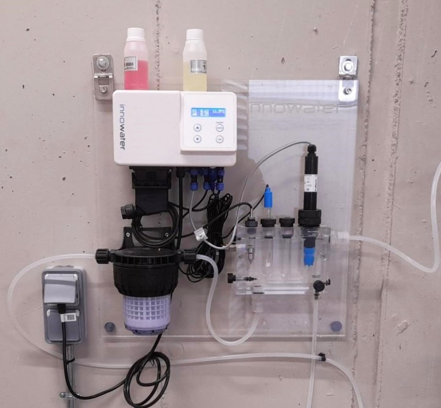 Control and Dosing Systems for Pool Water - Innowater
